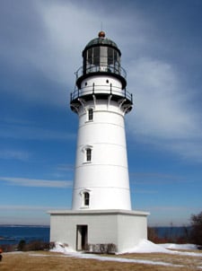 ALF Volunteers Tackle More than Housekeeping Work at Cape Elizabeth ...